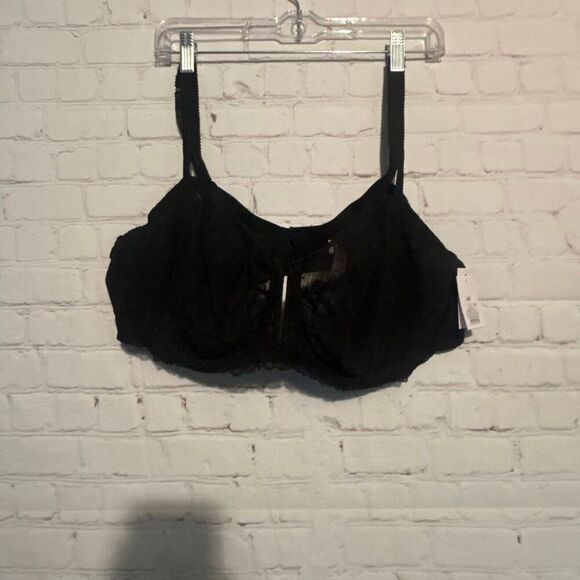 Auden | Intimates & Sleepwear | Blacklace Underwire Bra Size 46d Full ...